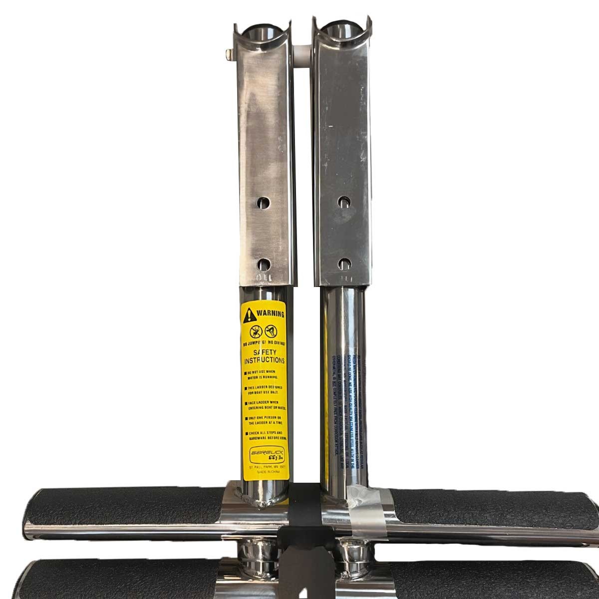 Garelick Sport telescopic ladder for attachment to a platform GAR19626 ...